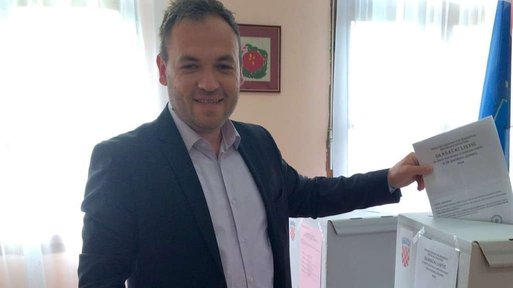 Ivan Janković najavio kandidaturu za drugi mandat na čelu Grada Gline – RSM
